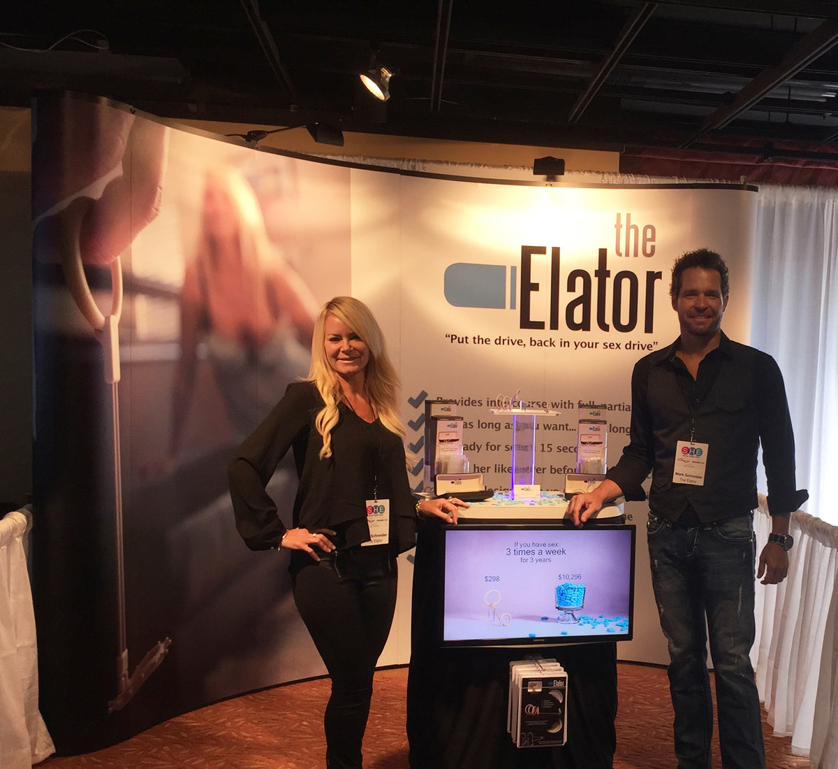 THE ELATOR WIRD ZUM ERSTEN MAL AUF DER SHE EXPO 2015 IN NEW YORK AUSST ...